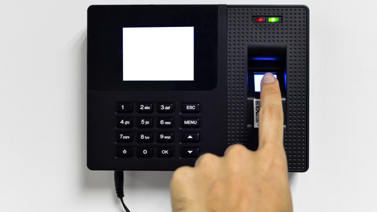 Perbedaan Presensi dan Absensi - Mana yang Benar? - Aplikasi Absensi ...