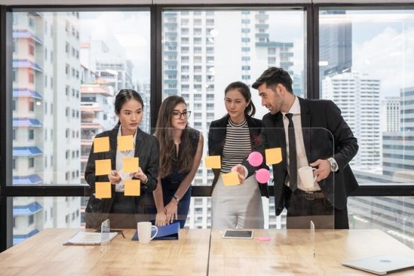 Cara Mengelola SDM dalam Perusahaan yang Efektif dan Efisien - Aplikasi ...